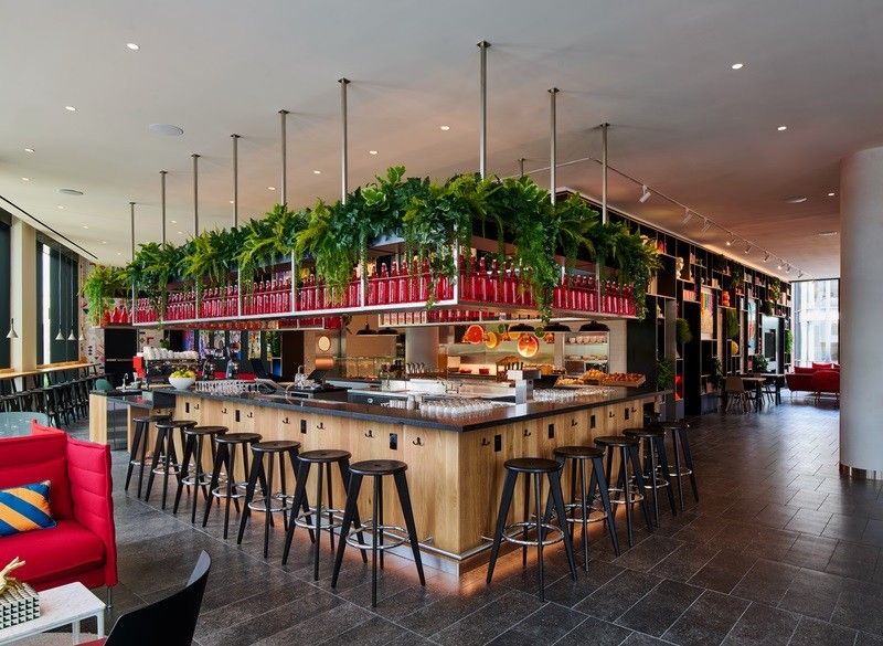 CitizenM Opens Largest Hotel in Boston Back Bay | Stunning Rooftop Bar ...